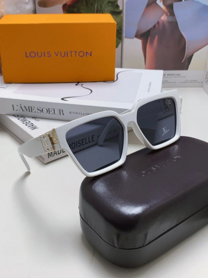 Precise copy Louis Vuitton Sunglasses