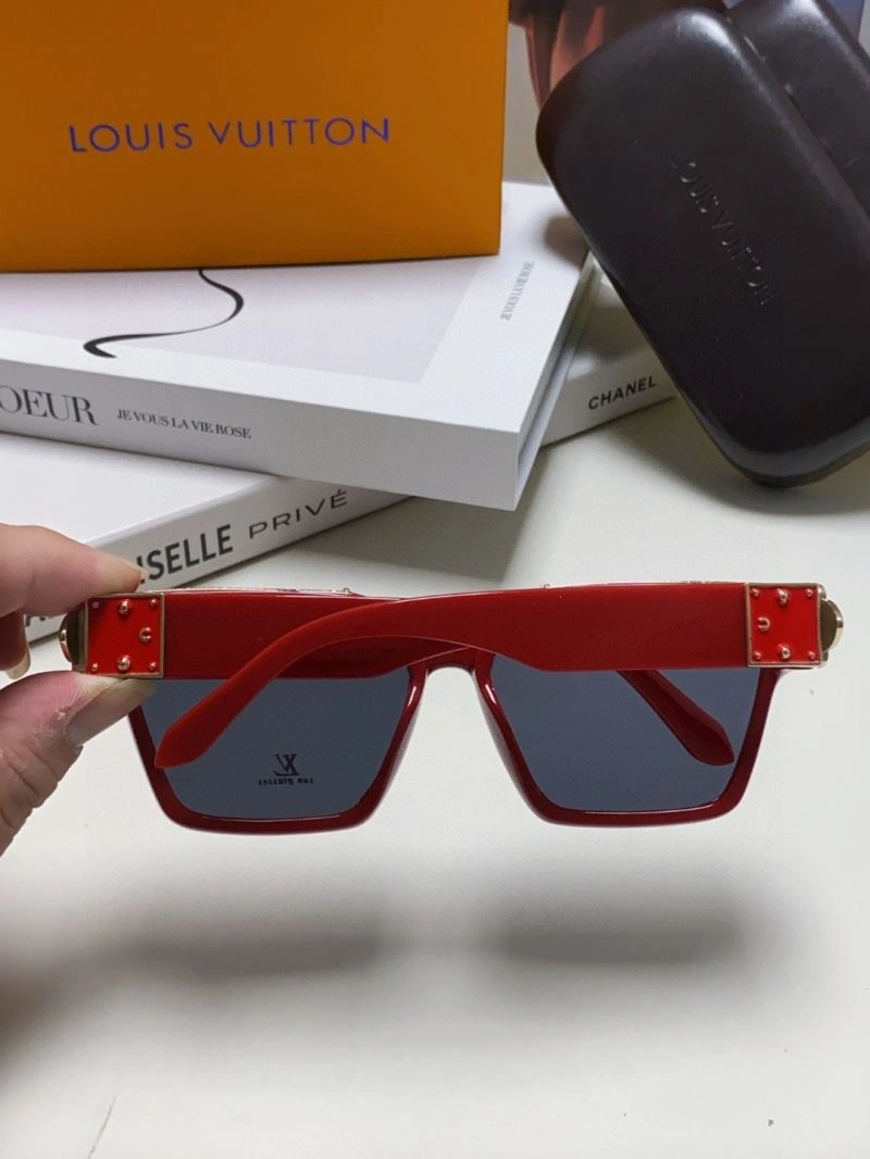 Mirror quality Louis Vuitton Sunglasses