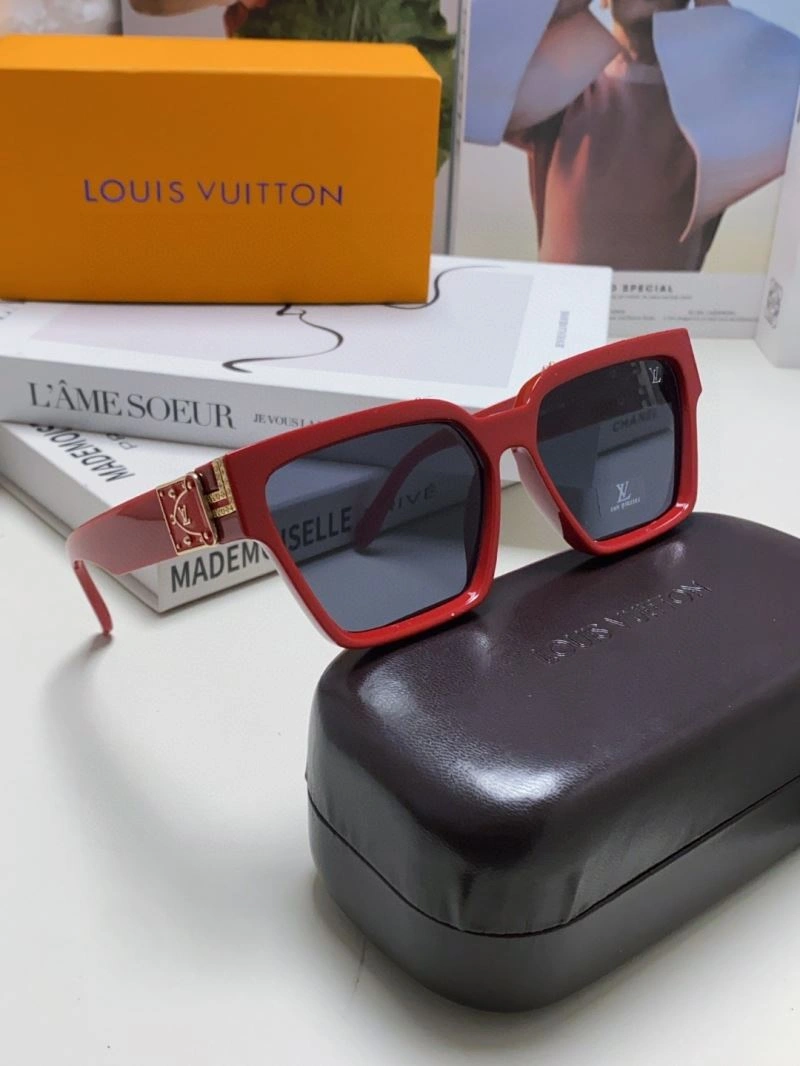 Mirror quality Louis Vuitton Sunglasses