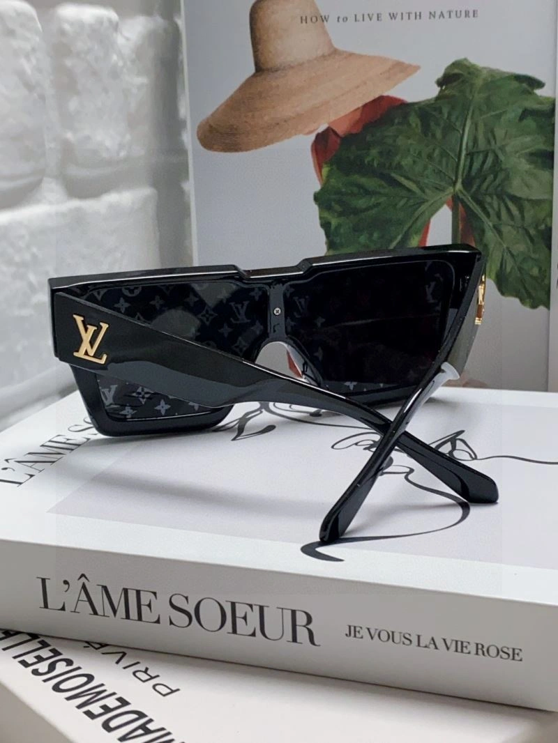 Indistinguishable Louis Vuitton Sunglasses