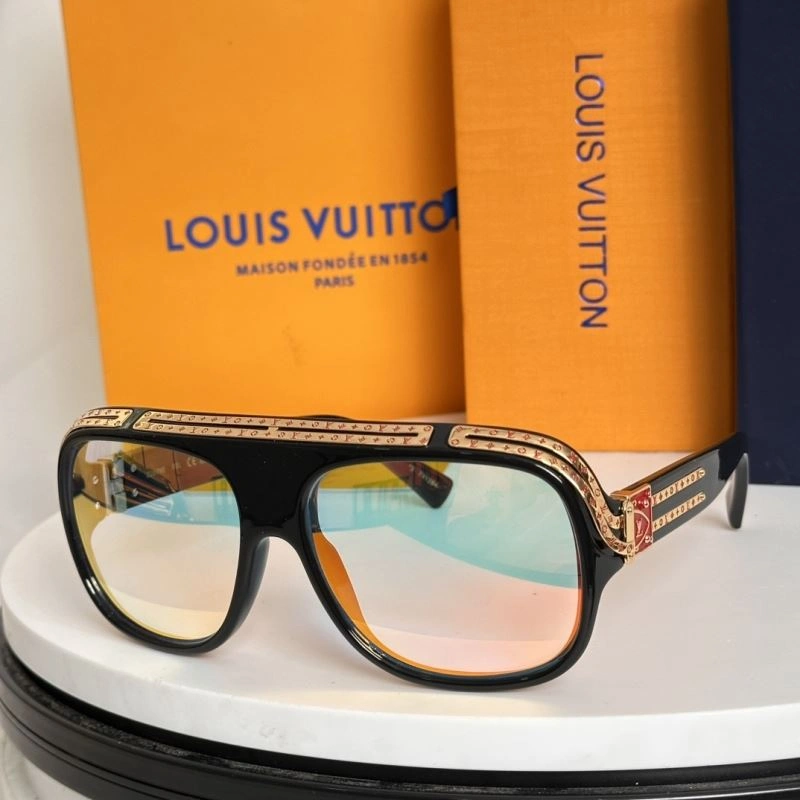 Mirror quality Louis Vuitton Sunglasses