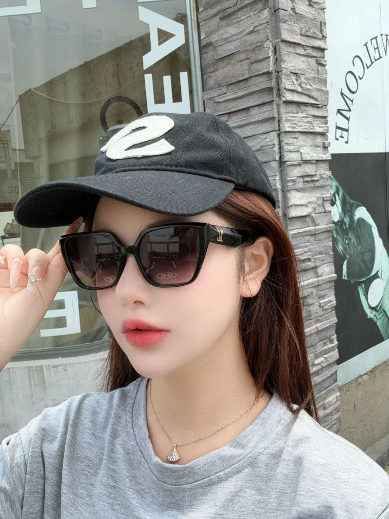 Low-cost Louis Vuitton Sunglasses