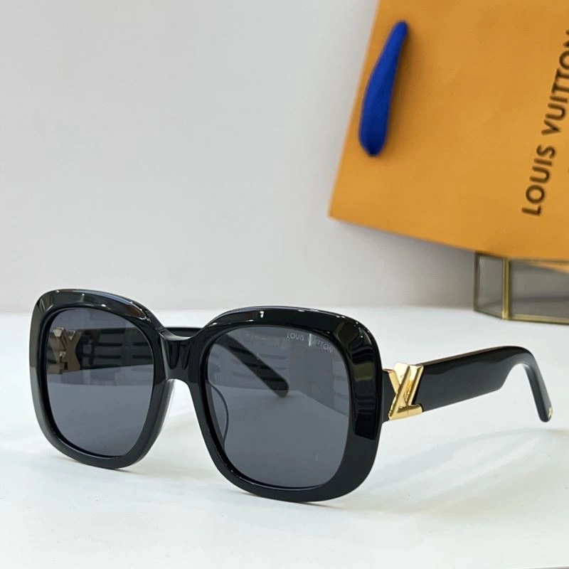 Exact replica Louis Vuitton Sunglasses