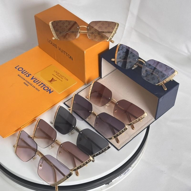 Exact replica Louis Vuitton Sunglasses