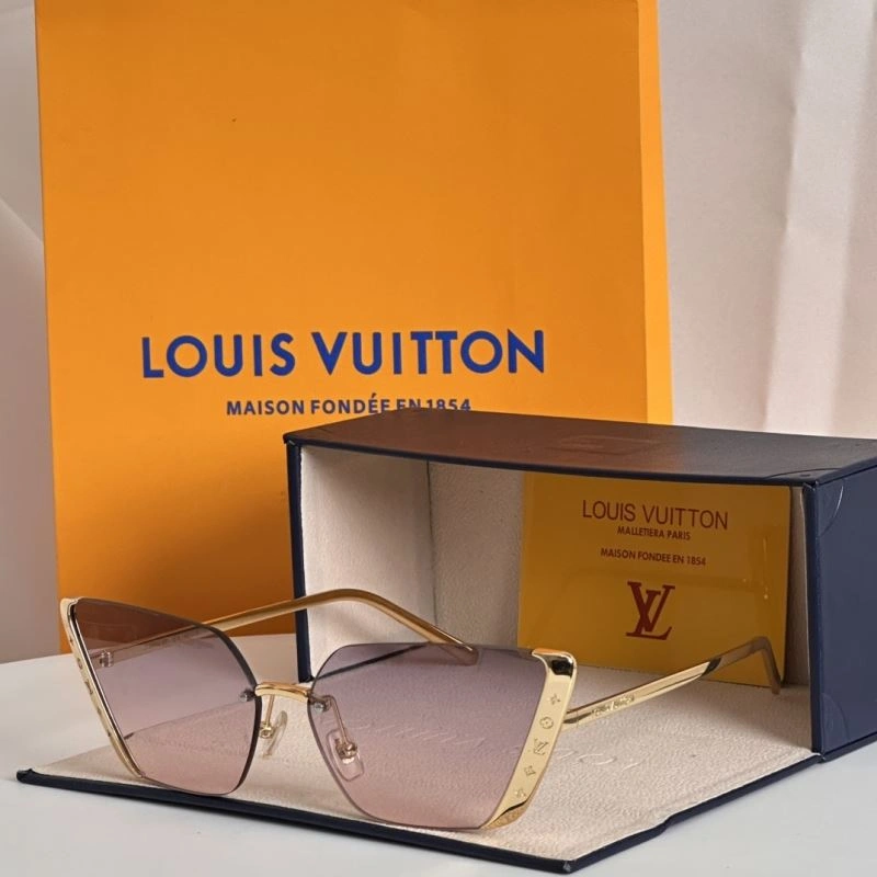 Exact replica Louis Vuitton Sunglasses