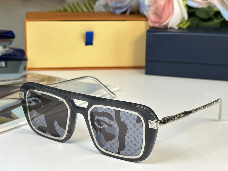 Brand-authenticated Louis Vuitton Sunglasses