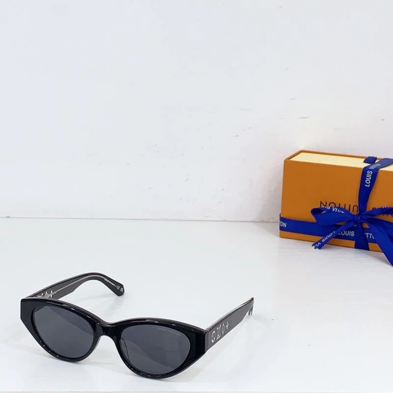 Exact replica Louis Vuitton Sunglasses