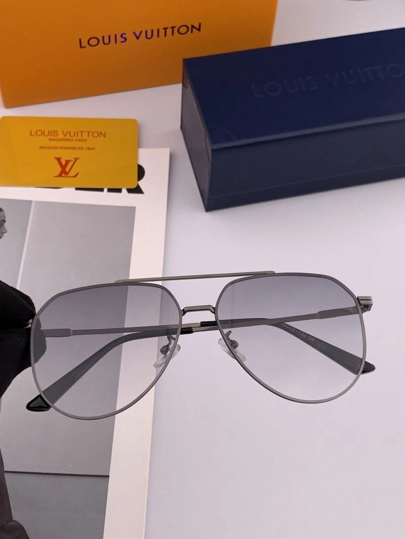 Low-cost Louis Vuitton Sunglasses