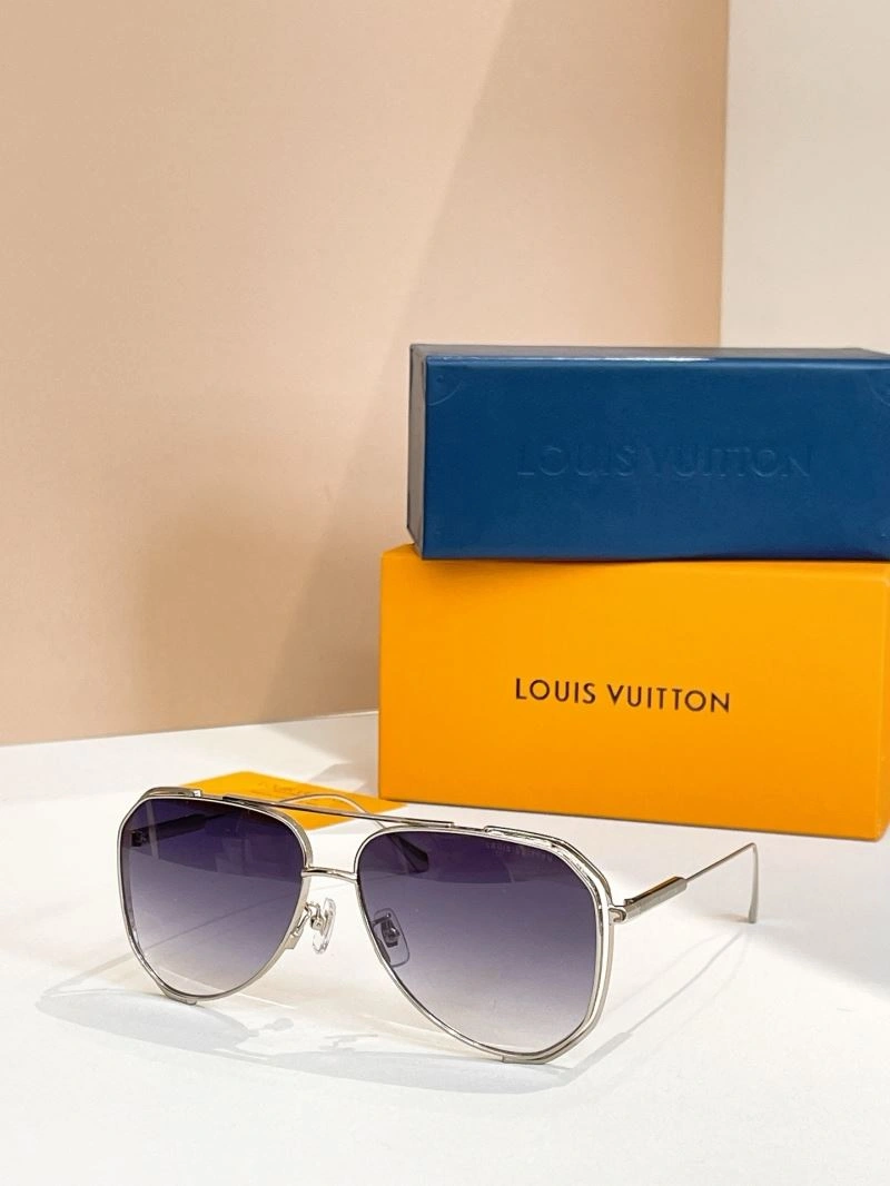 Accurate model Louis Vuitton Sunglasses