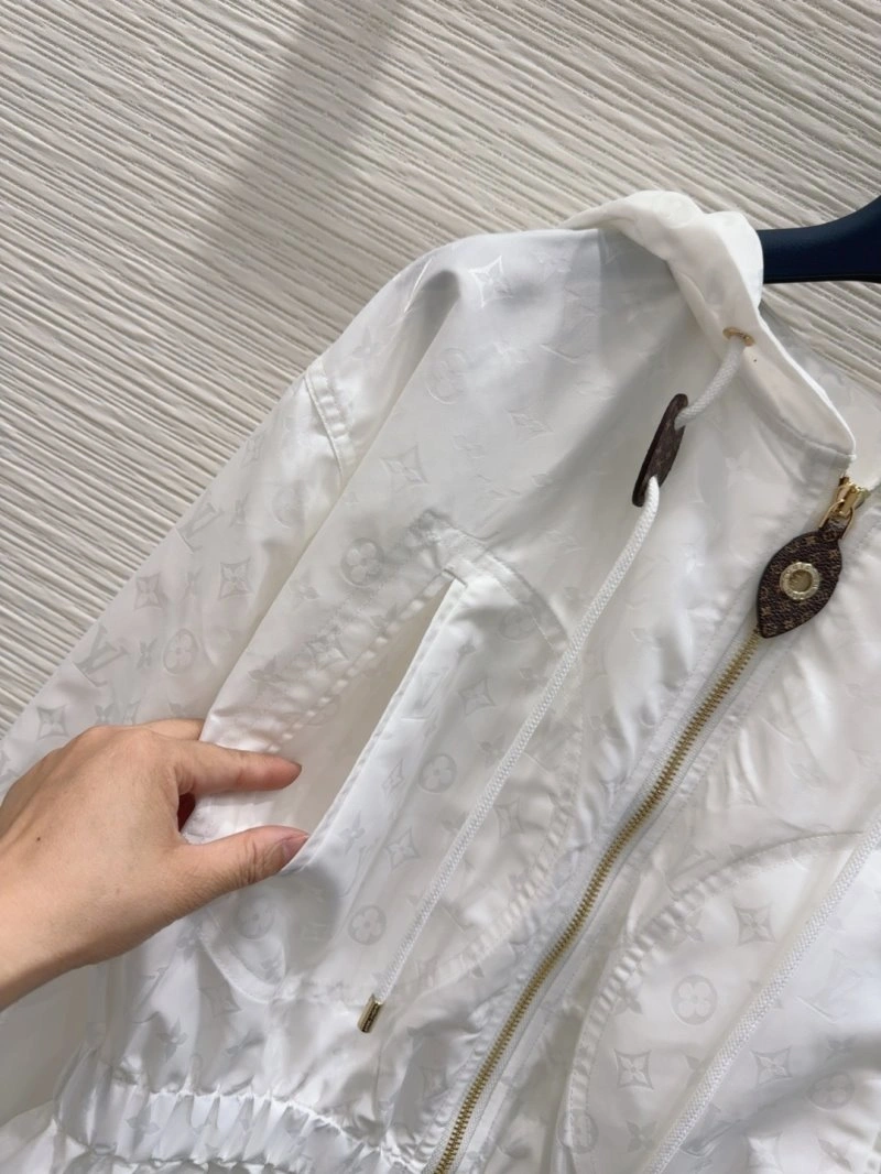 Official Louis Vuitton Sunscreen Jacket