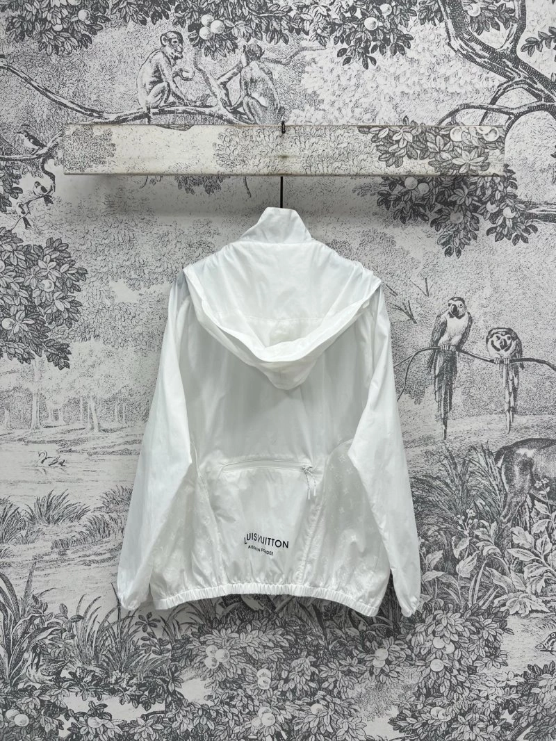 Brand-authenticated Louis Vuitton Sunscreen Jacket