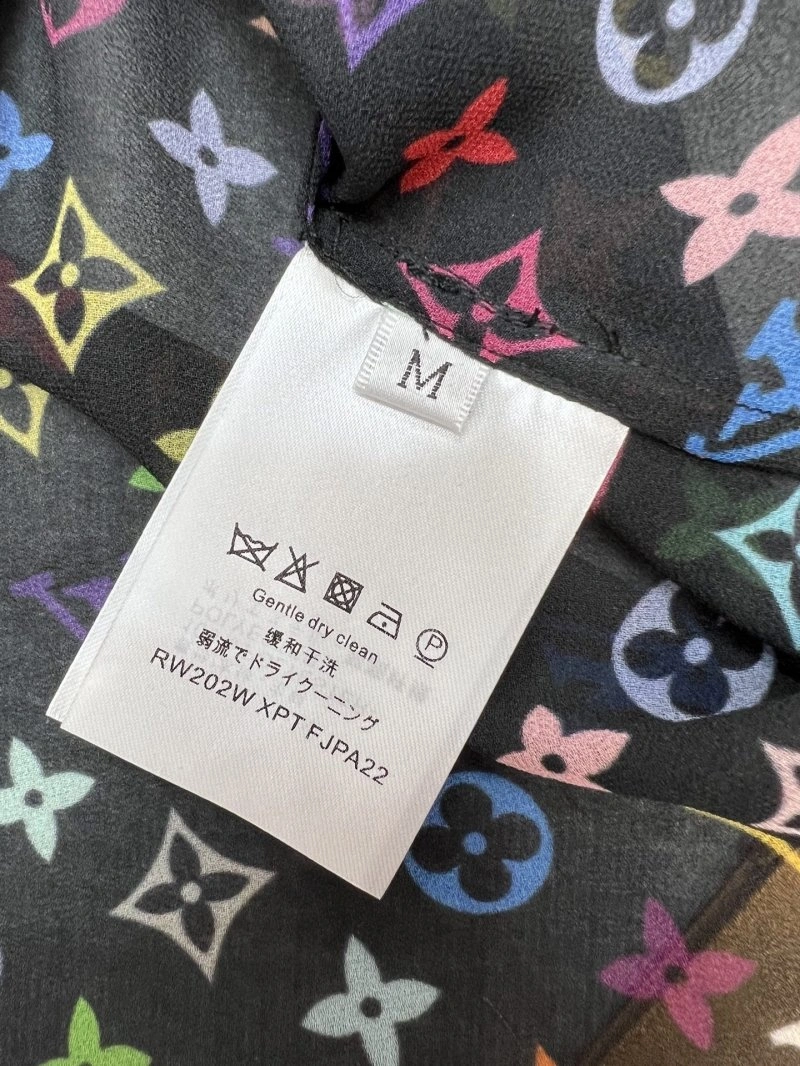 Factory-made Louis Vuitton Sunscreen Jacket