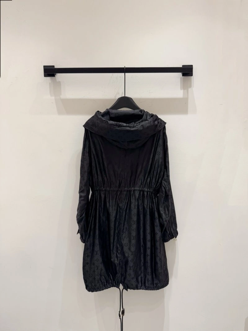 Genuine Louis Vuitton Sunscreen Jacket