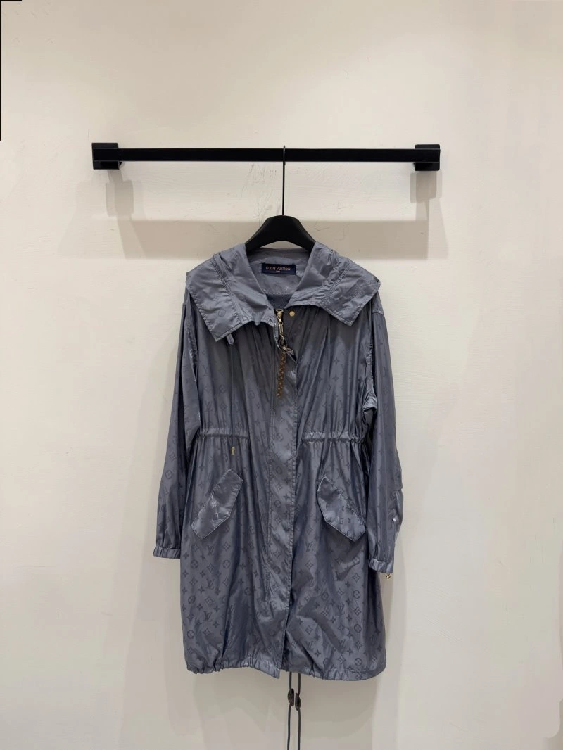 Genuine Louis Vuitton Sunscreen Jacket