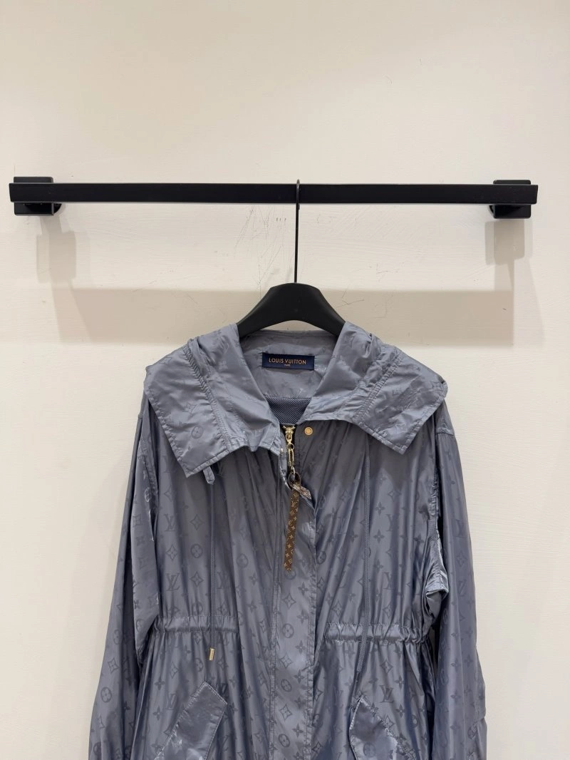 Genuine Louis Vuitton Sunscreen Jacket