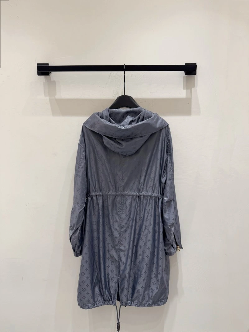 Genuine Louis Vuitton Sunscreen Jacket
