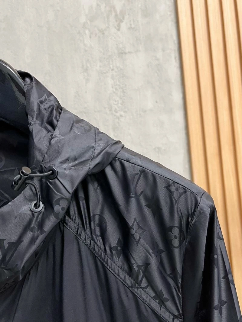 Genuine Louis Vuitton Sunscreen Jacket