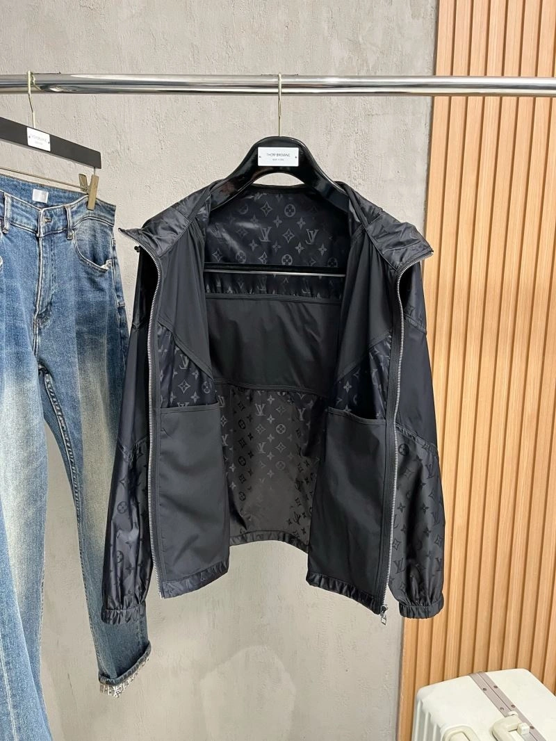 Genuine Louis Vuitton Sunscreen Jacket