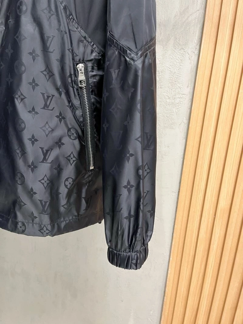 Genuine Louis Vuitton Sunscreen Jacket