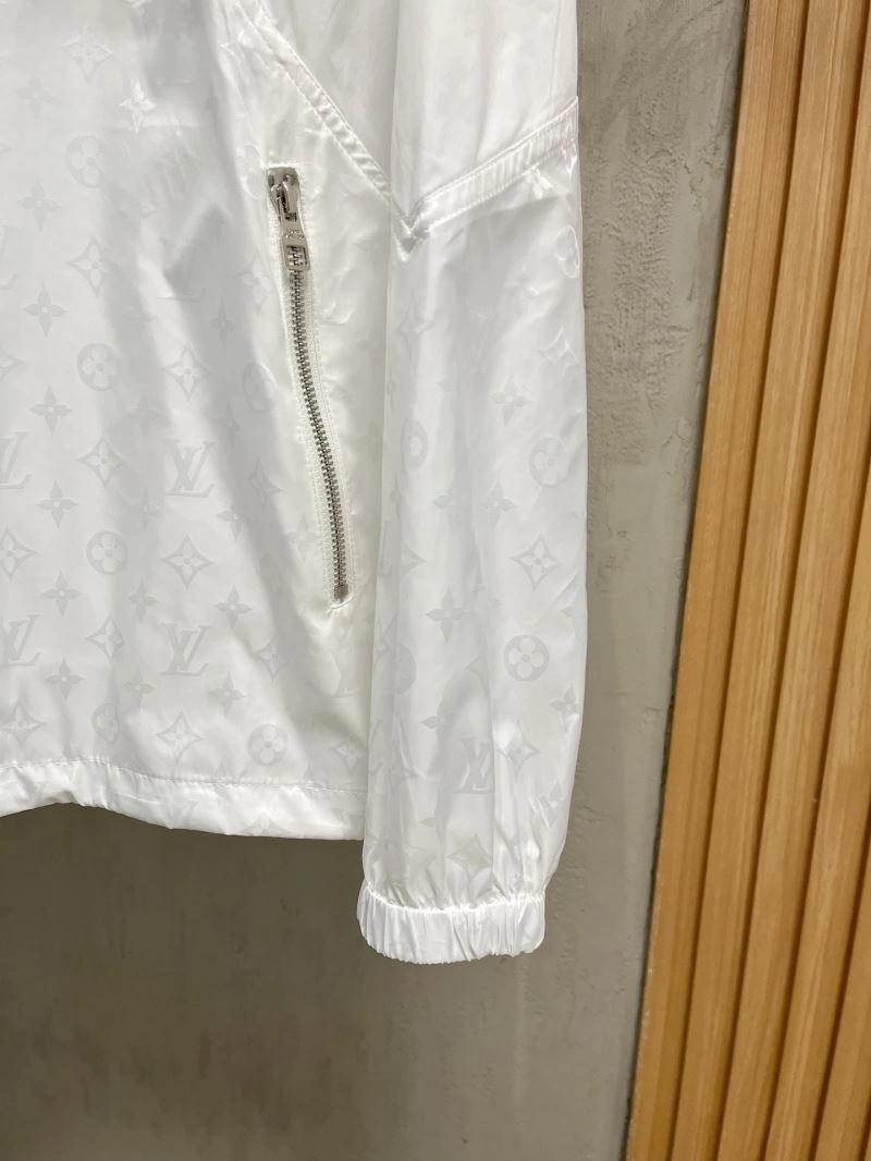 Bargain Louis Vuitton Sunscreen Jacket
