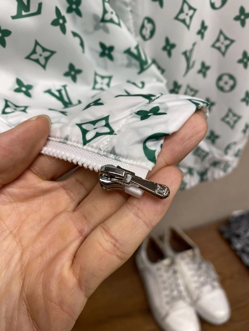 Exact replica Louis Vuitton Sunscreen Jacket