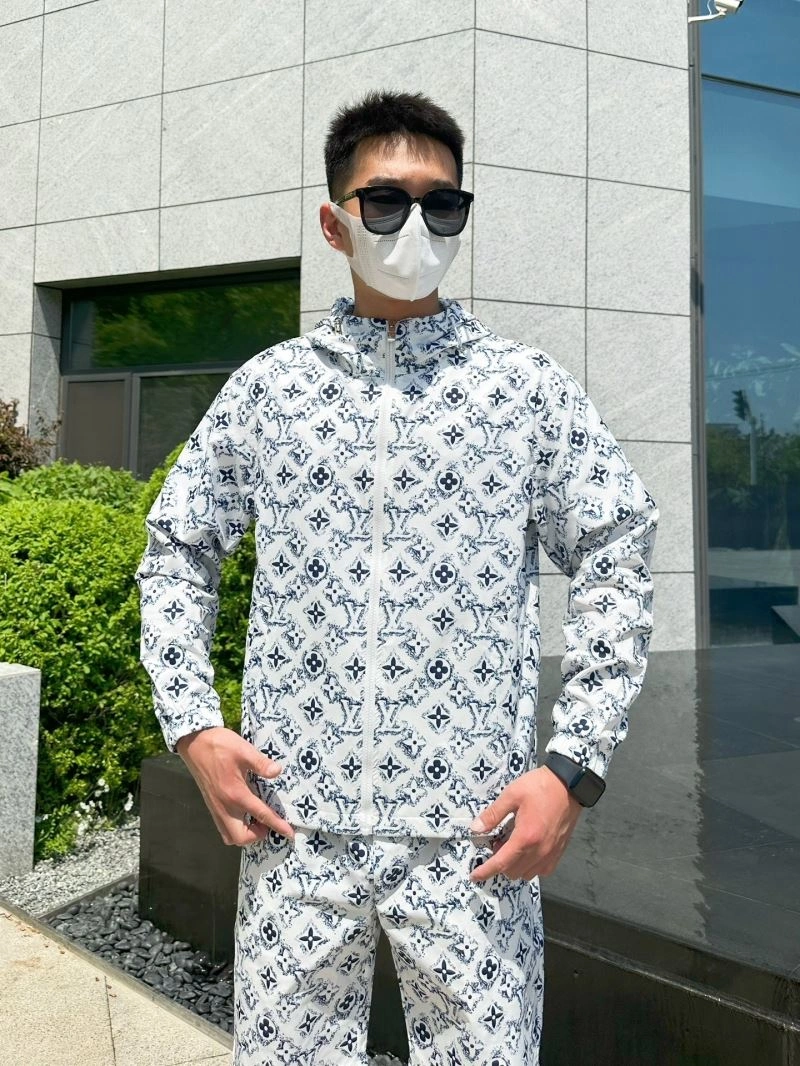 Real Louis Vuitton Sunscreen Jacket