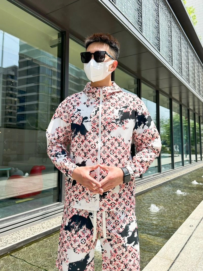 Official Louis Vuitton Sunscreen Jacket