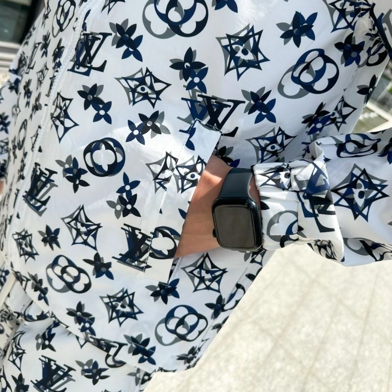 Genuine Louis Vuitton Sunscreen Jacket