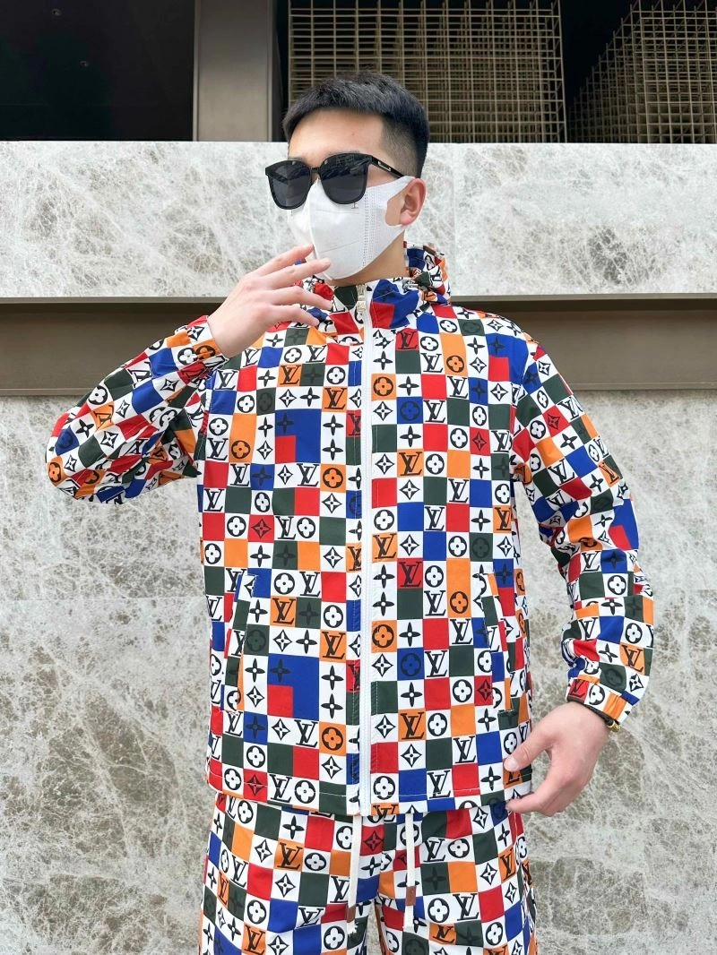 Real Louis Vuitton Sunscreen Jacket