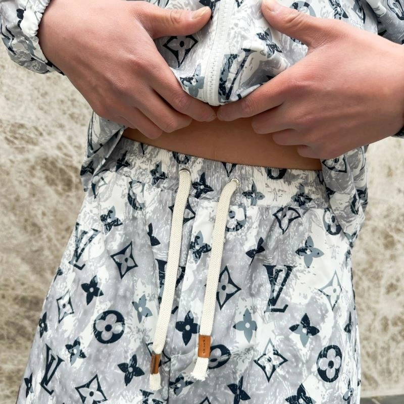 Low-cost Louis Vuitton Sunscreen Jacket
