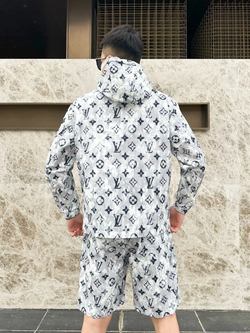 Low-cost Louis Vuitton Sunscreen Jacket