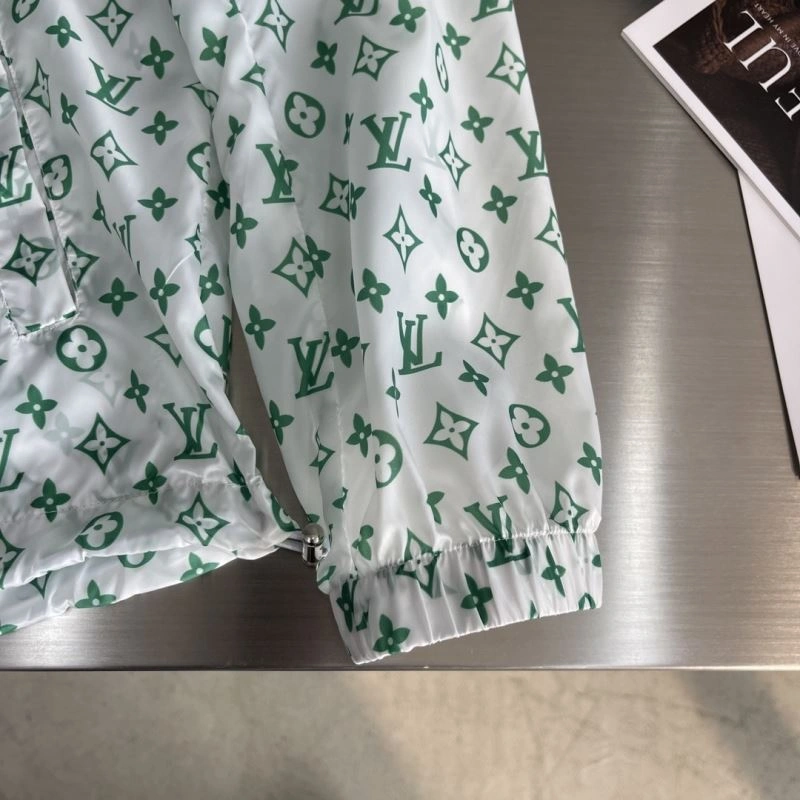 Genuine Louis Vuitton Sunscreen Jacket