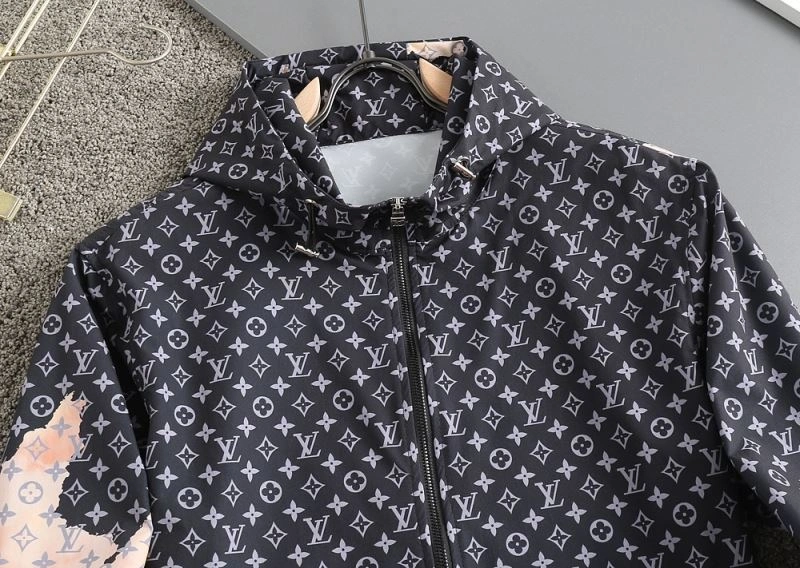 Value-priced Louis Vuitton Sunscreen Jacket