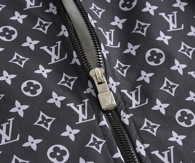 Value-priced Louis Vuitton Sunscreen Jacket