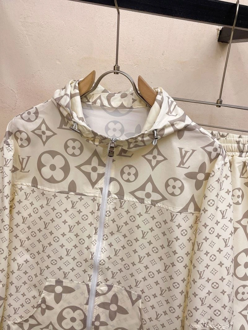 Value-priced Louis Vuitton Sunscreen Jacket