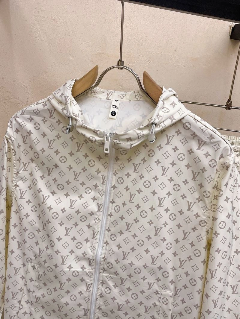 Low-cost Louis Vuitton Sunscreen Jacket