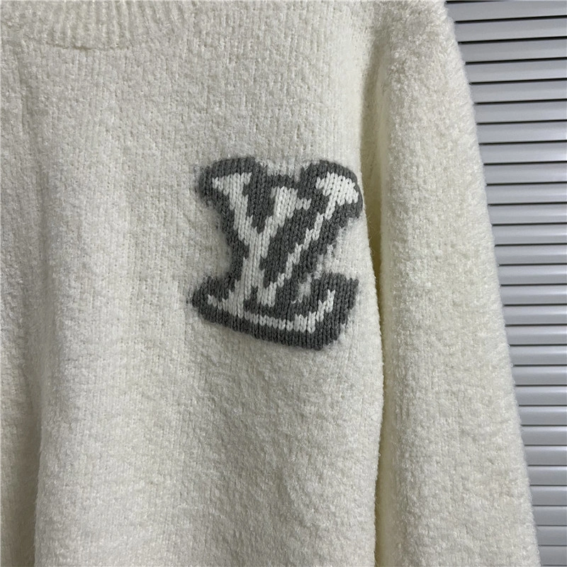 Bargain Louis Vuitton Sweaters