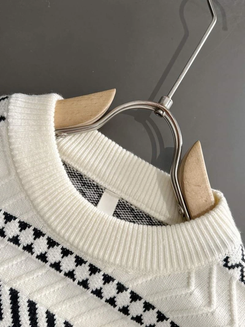 Inexpensive Louis Vuitton Sweaters