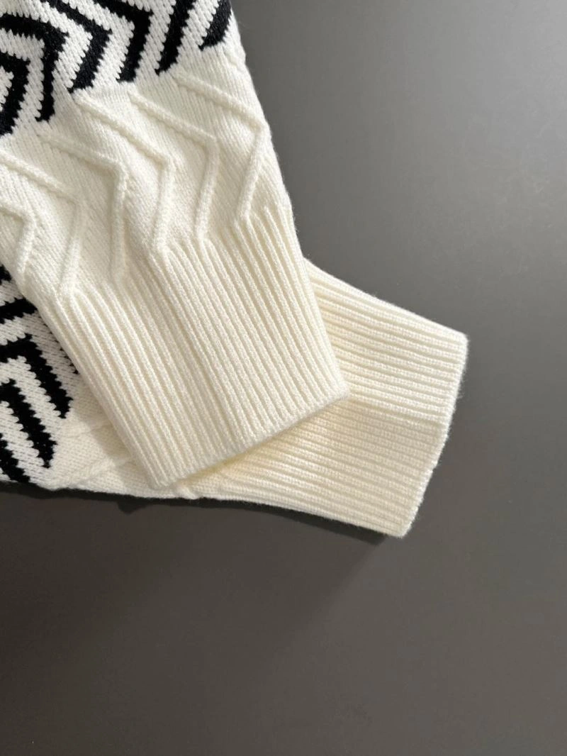 Inexpensive Louis Vuitton Sweaters