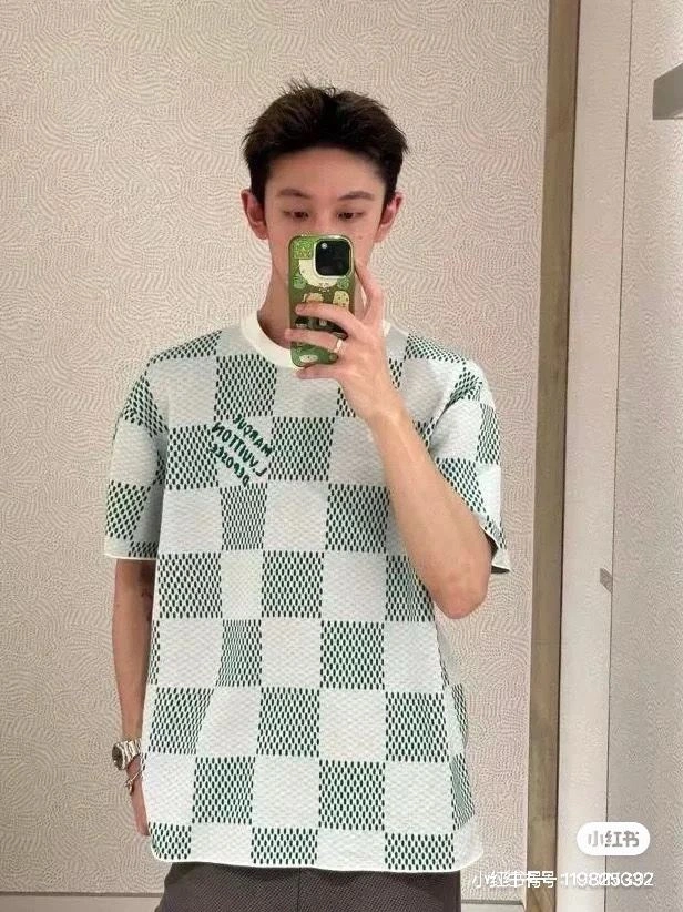 Affordable Louis Vuitton Sweaters