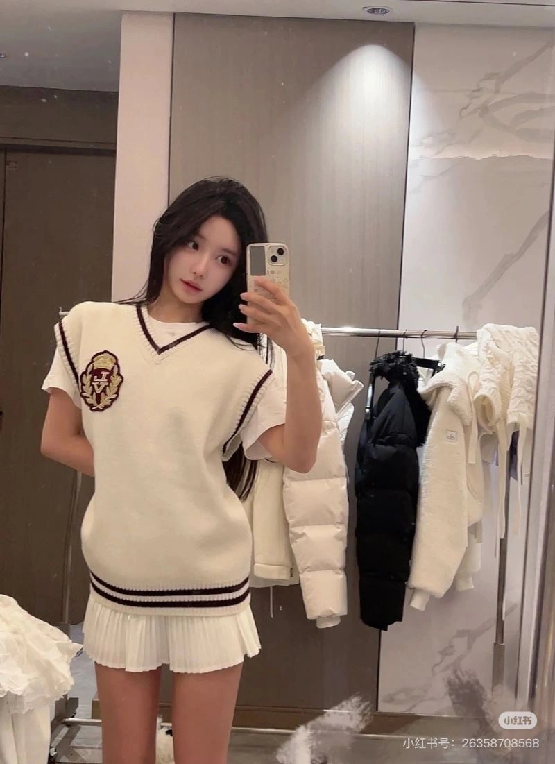 Genuine Louis Vuitton Sweaters