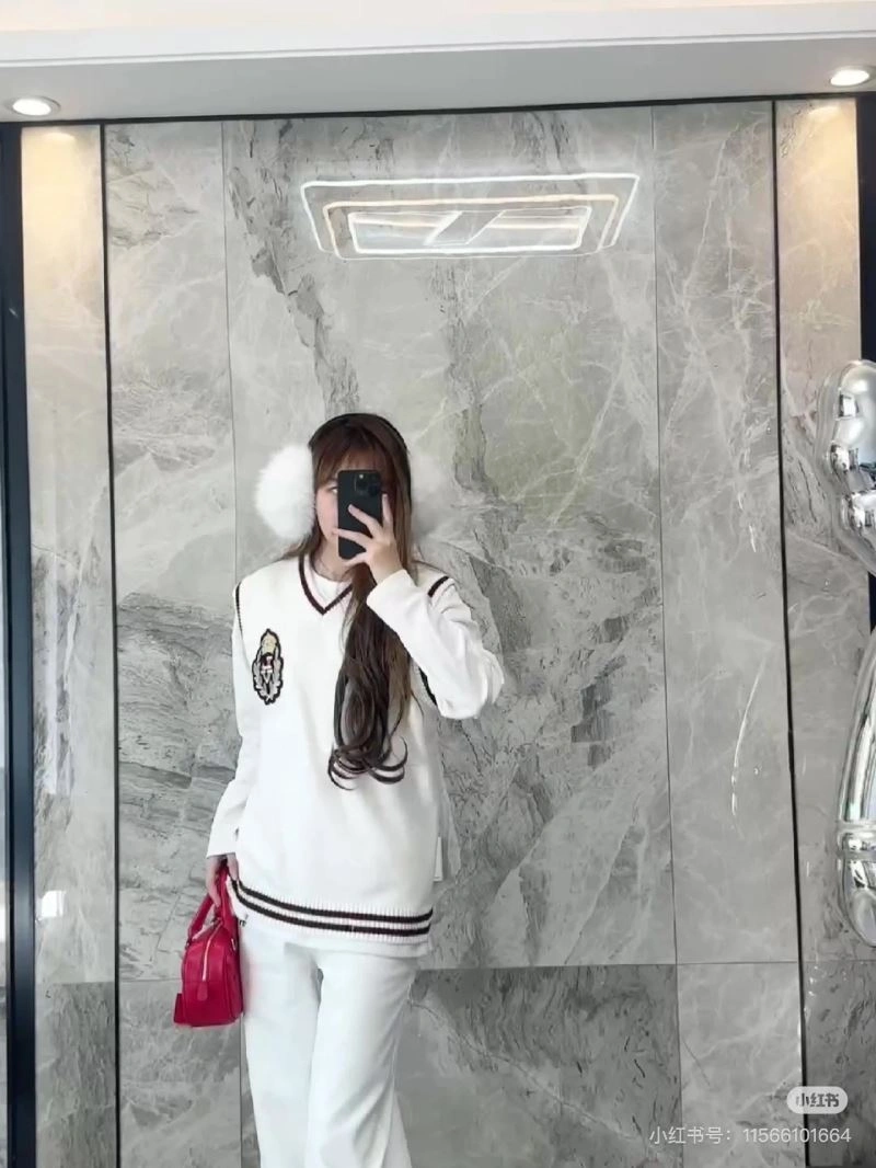 Genuine Louis Vuitton Sweaters
