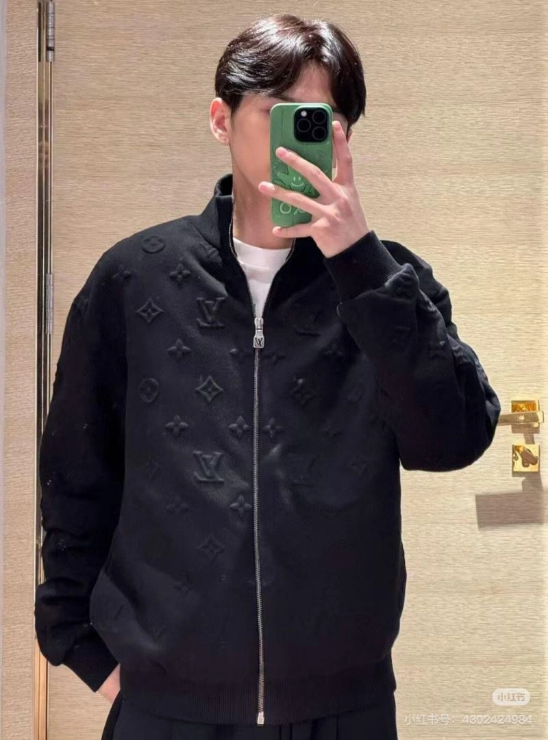 Top match Louis Vuitton Sweaters