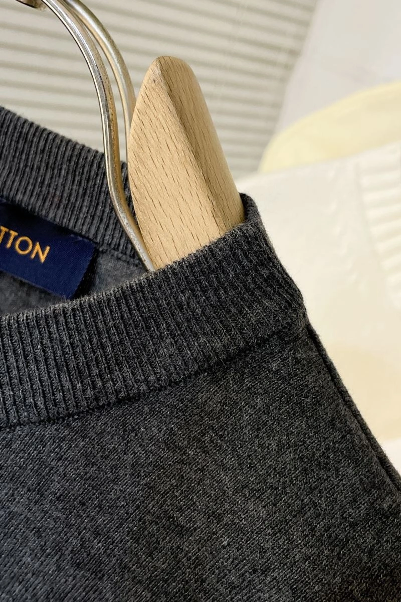 Brand-authenticated Louis Vuitton Sweaters