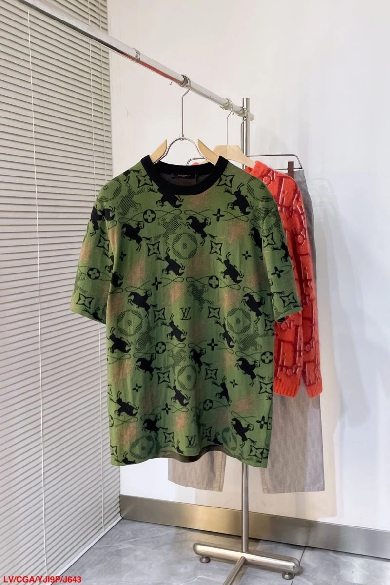 Louis Vuitton Sweaters