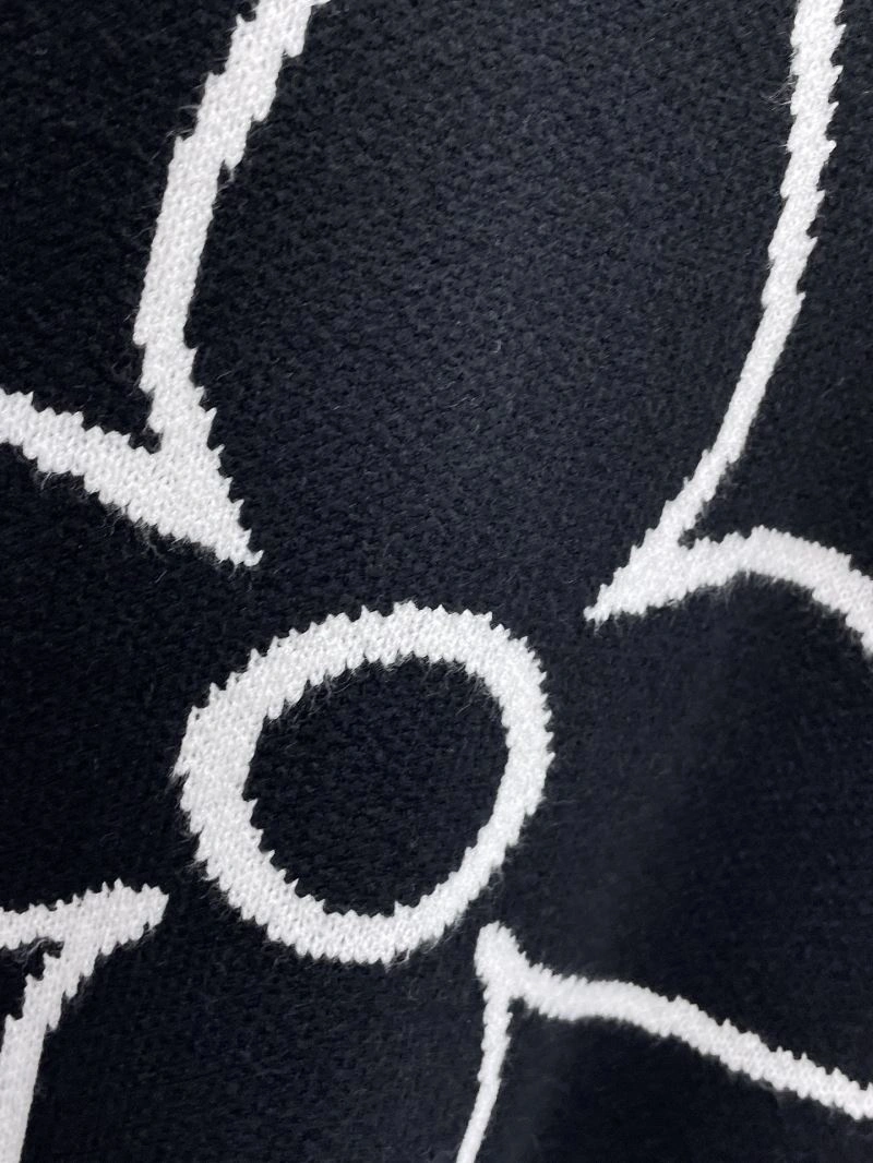 Low-cost Louis Vuitton Sweaters