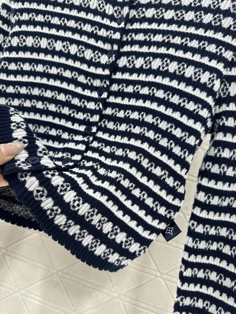 Brand-authenticated Louis Vuitton Sweaters