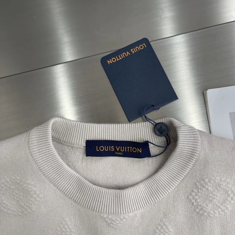 Inexpensive Louis Vuitton Sweaters