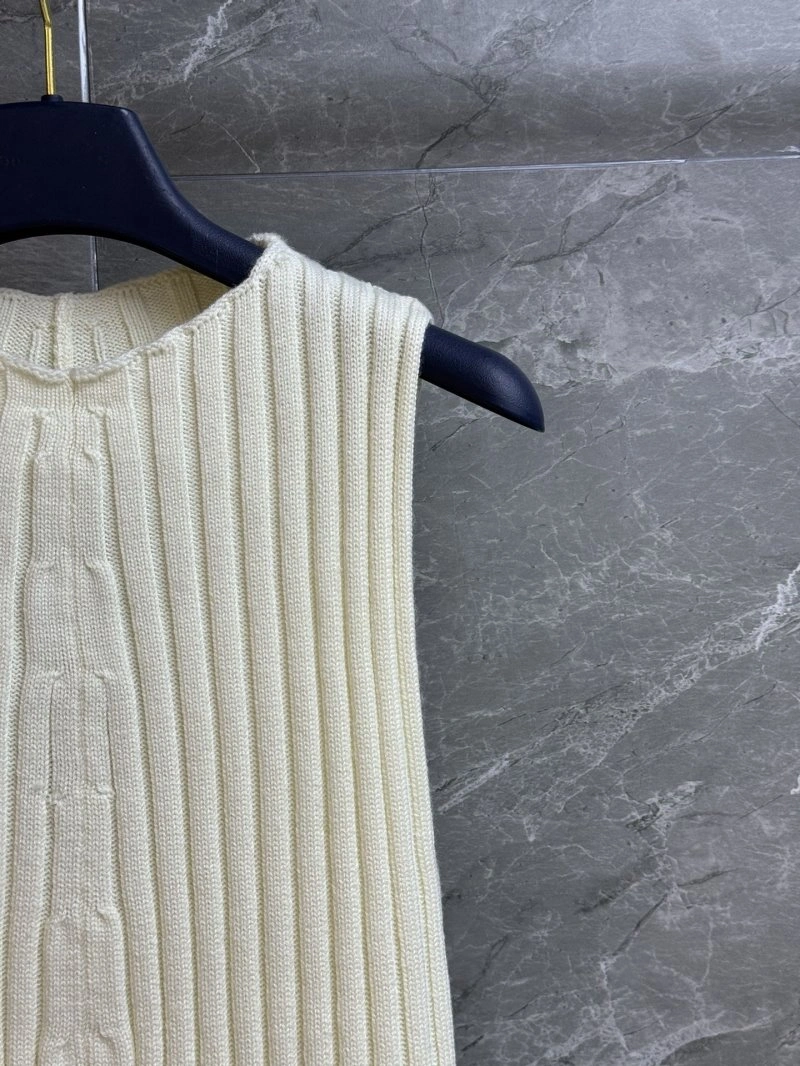 Value-priced Louis Vuitton Sweaters