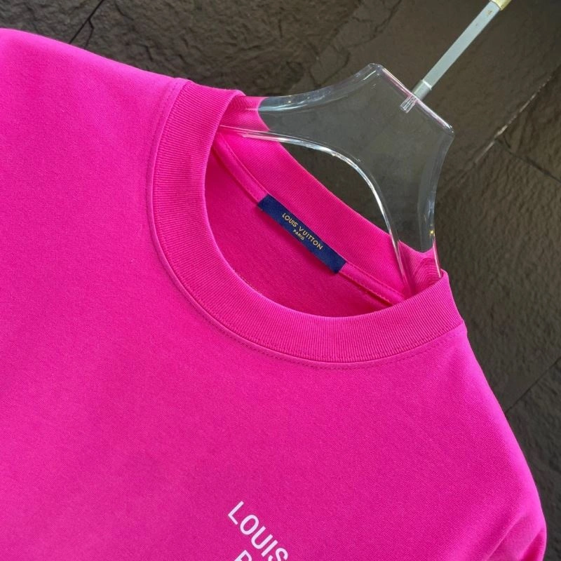 Precise copy Louis Vuitton T-Shirts